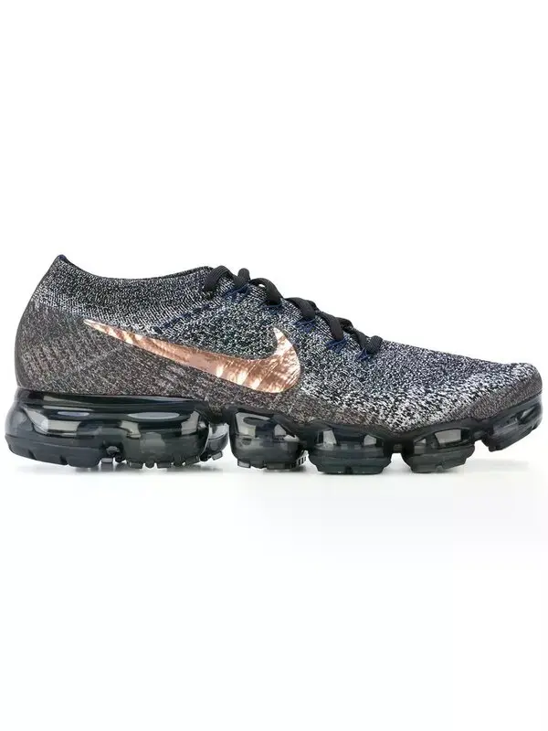 Nike Air Vapormax Flyknit Sneakers - Black