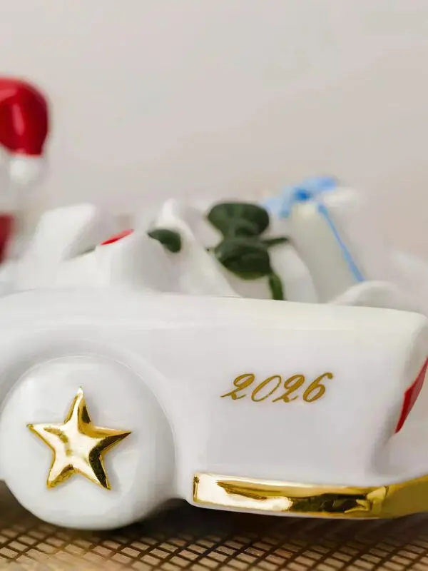VILLEROY & BOCH Christmas Classics Ornament