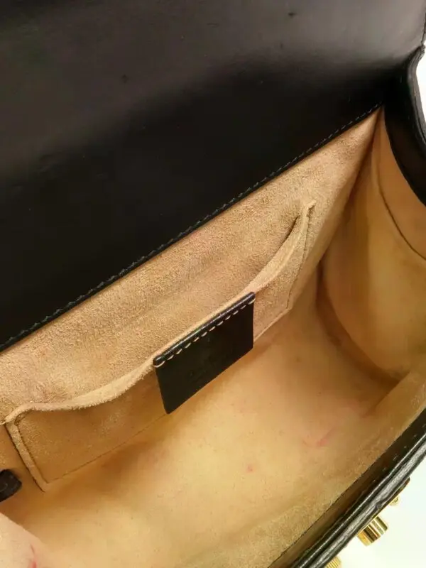 Gucci Small Padlock Leather Shoulder Bag - Black