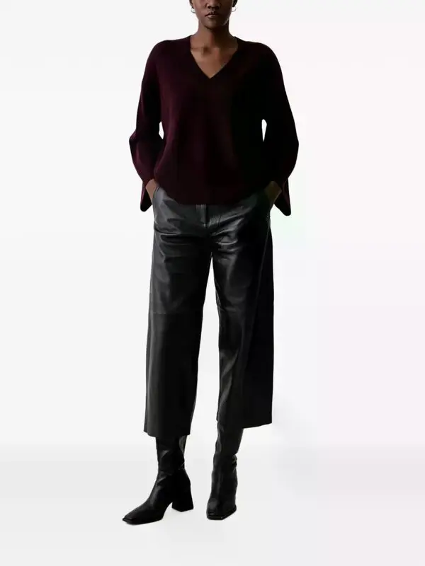 VICOLO V-neck Ribbed-trim Sweater