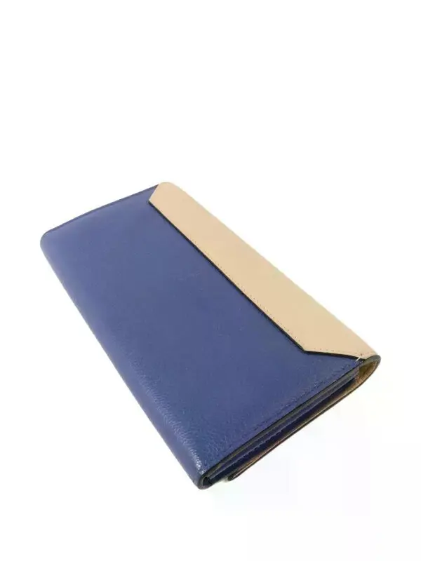 LOUIS VUITTON Lockme Ii Wallet - Neutrals