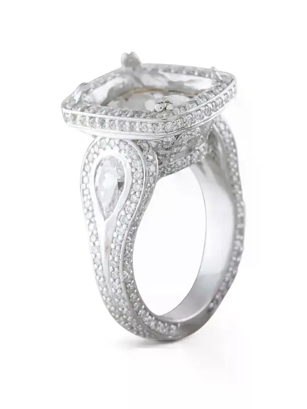 LB EXCLUSIVE Diamond Cushion-halo Ring
