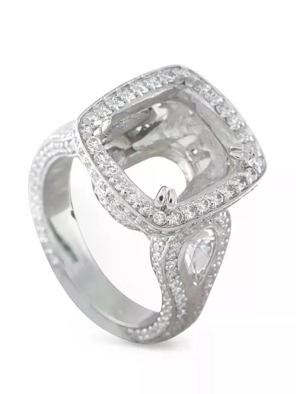 LB EXCLUSIVE Diamond Cushion-halo Ring