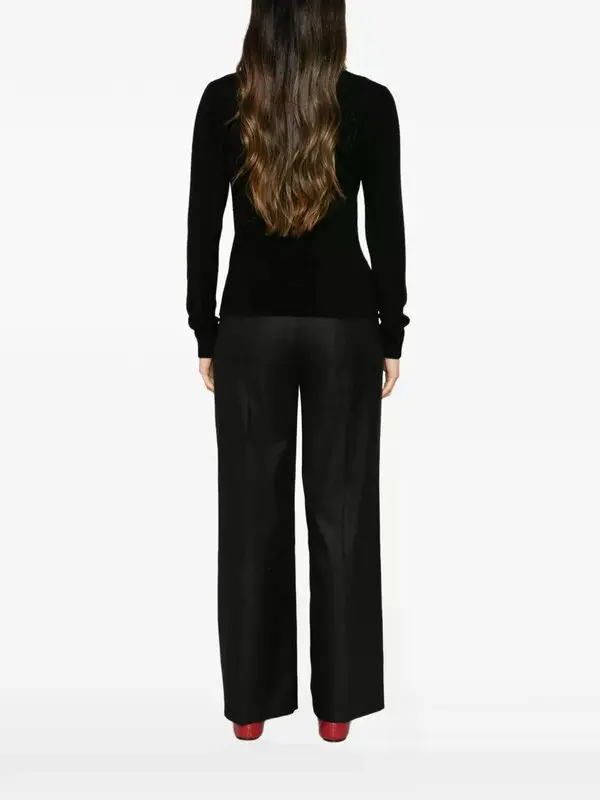 VELA SHOP Roll-neck Sweater