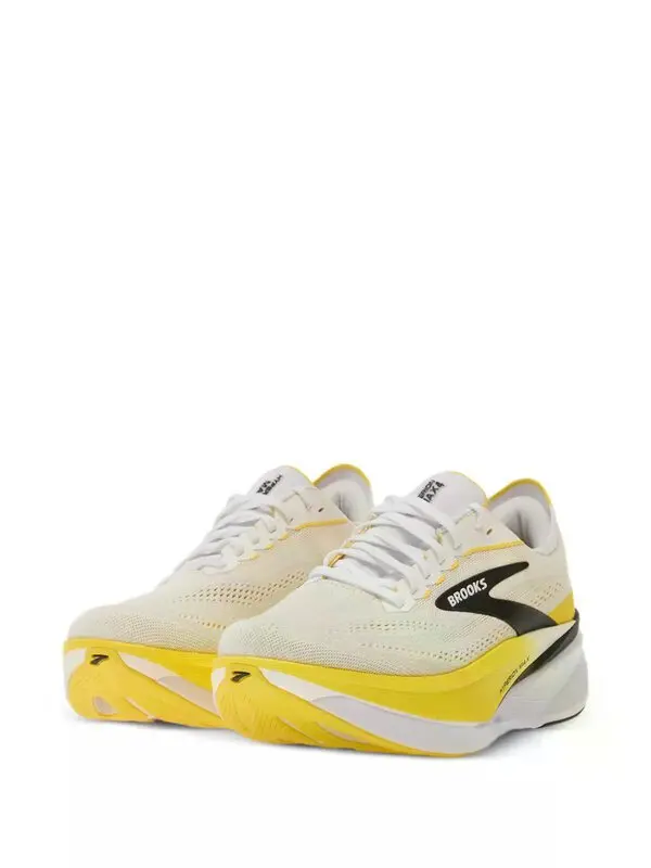 Brooks Hyperion Max 4 Sneakers