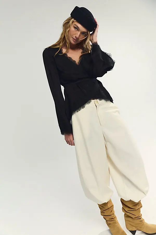 NIGEL PRESTON Wrap Around Me Top At - Black