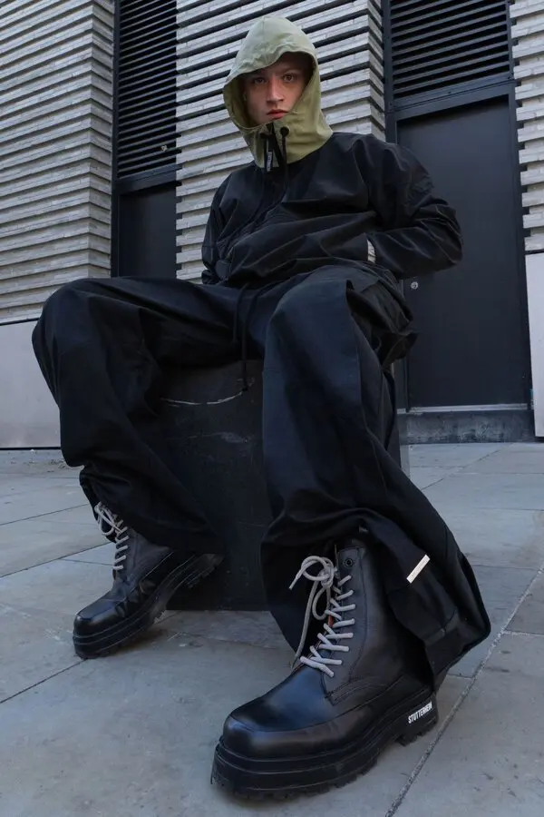 Stutterheim Peace Walker Leather