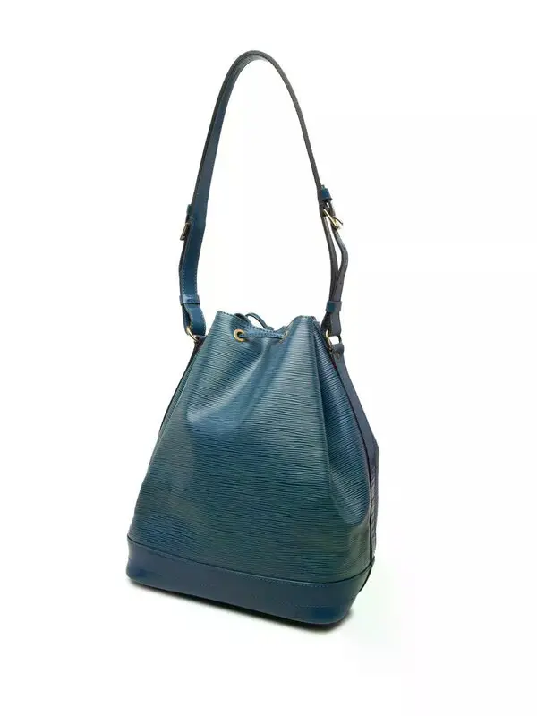 LOUIS VUITTON 1995 Epi Noe Gm Bucket Bag