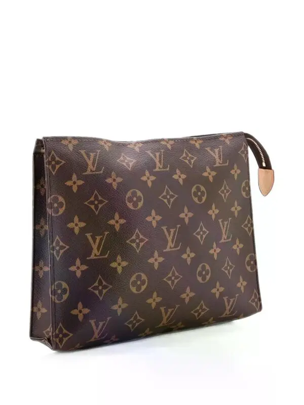 LOUIS VUITTON Toiletry Pouch Monogram Canvas 26 Clutch Bag