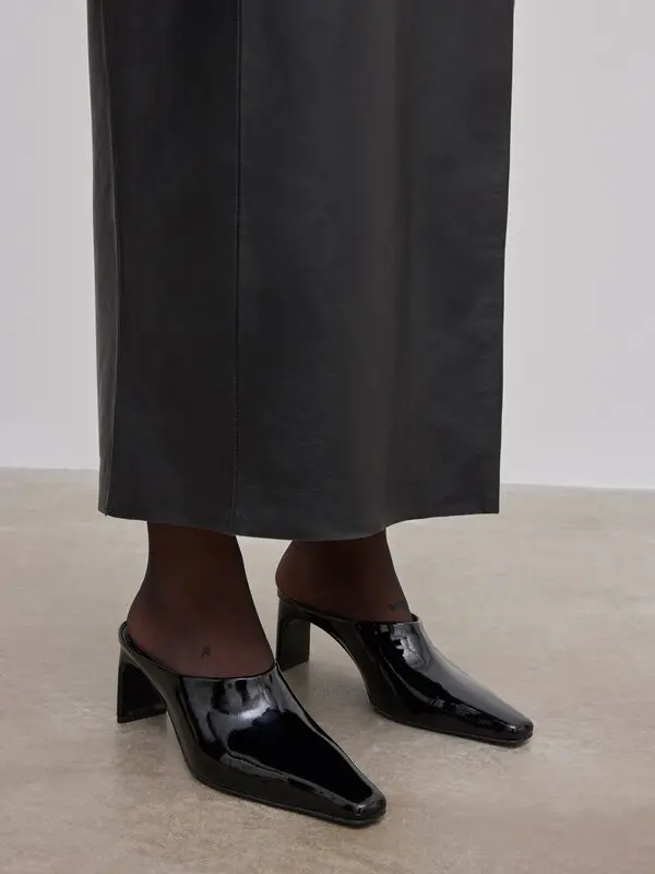 HOUSE OF DAGMAR Heeled Mule Patent