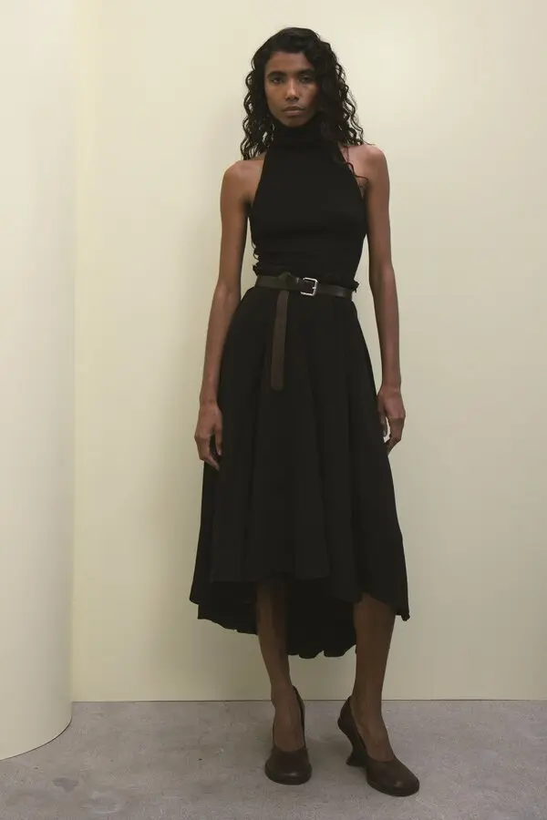 Arakii High Waist Panel Skirt