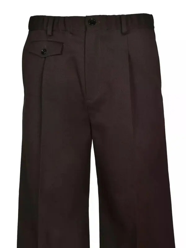 CEDARWOOD Pleated Bootcut Trousers