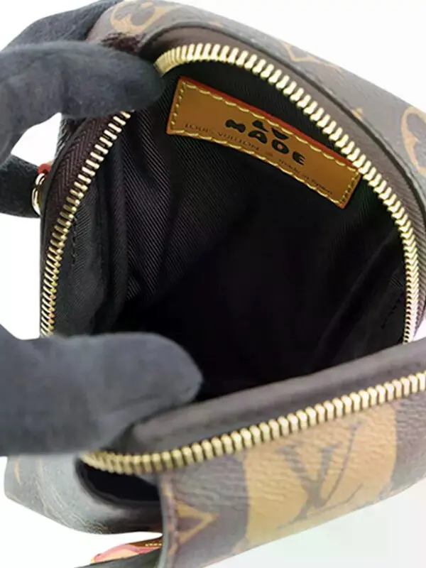 LOUIS VUITTON 2000-2026 Nigo Monogram Reverse Double Phone Pouch Crossbody Bag