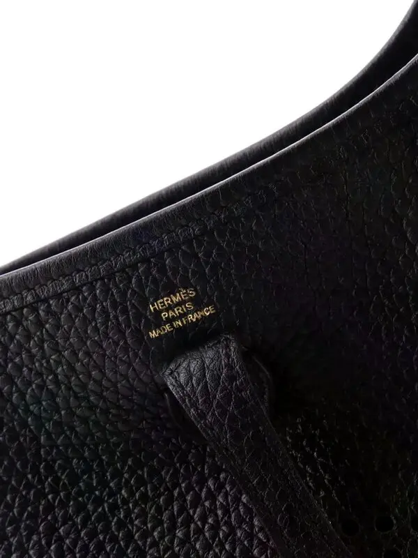 Hermès Evelyne Bag Gen Iii Clemence Tpm Crossbody Bag - Black