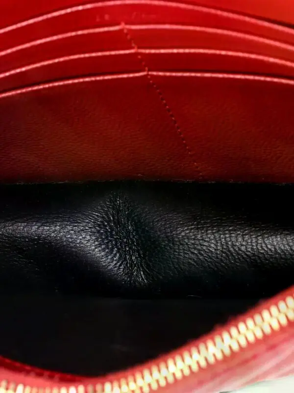 Saint Laurent Classic Monogram Wallet On Chain Matelasse Chevron Leather Small Crossbody Bag - Red