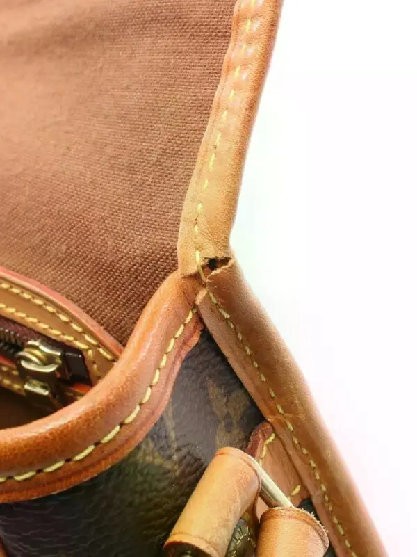 LOUIS VUITTON 1998 Monogram Sologne Shoulder Bag