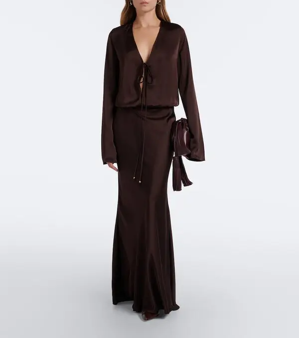 BANANHOT Nema Satin Maxi Dress