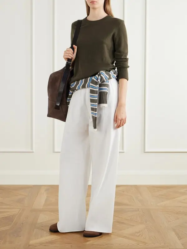 LA LIGNE Solid Lean Lines Cashmere Sweater