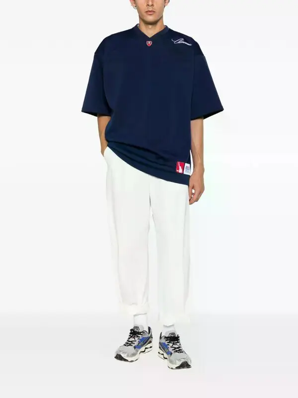 WILLY CHAVARRIA Logo-patch V-neck T-shirt