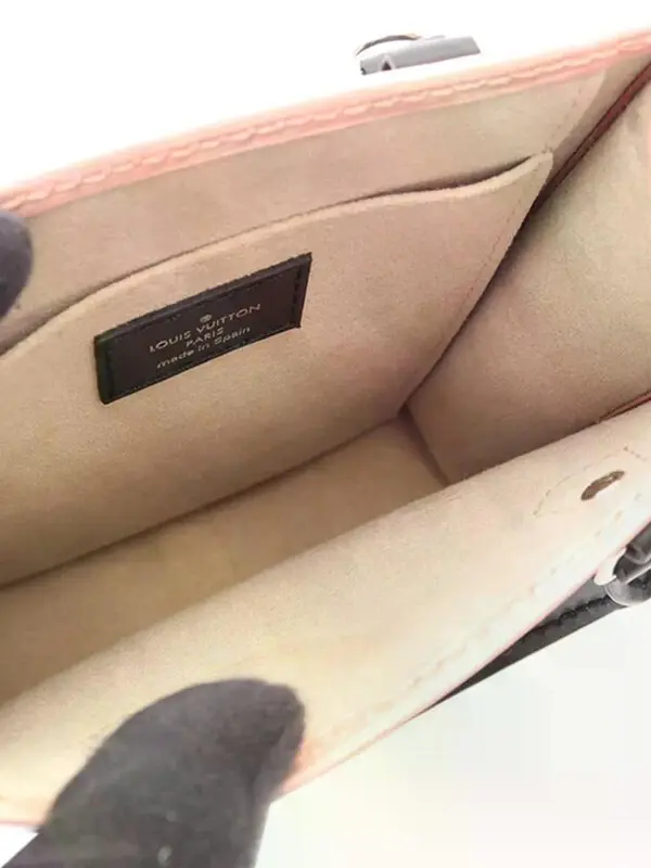 LOUIS VUITTON 2021 Epi Petit Sac Plat Satchel
