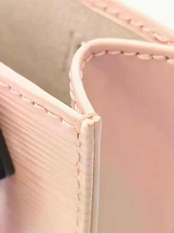 LOUIS VUITTON 2021 Epi Petit Sac Plat Satchel