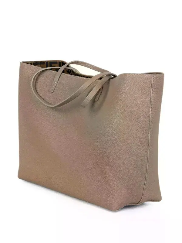 Fendi Mediumk Roll Grained Leather Tote Bag