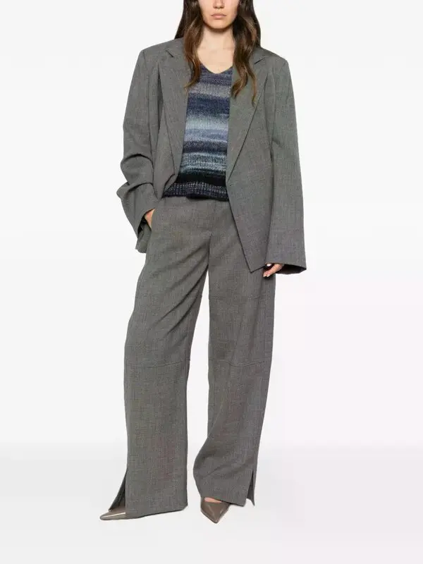 NEERA V-neck Sweater
