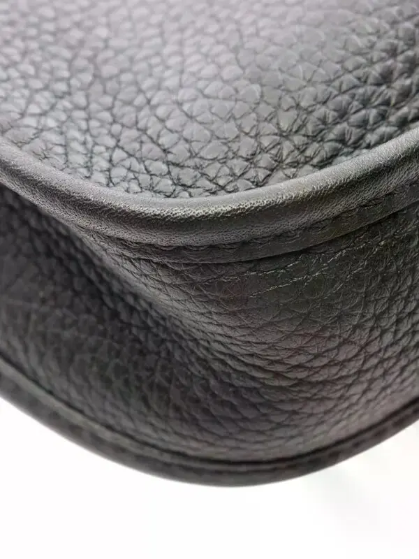 Hermès 2021 Clemence Evelyne 16 Amazone Crossbody Bag - Black