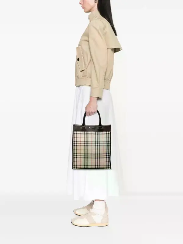 Burberry 2000-2017 House Check Canvas Tote Bag