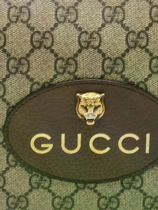 Gucci Neo Vintage Gg Supreme Pouch