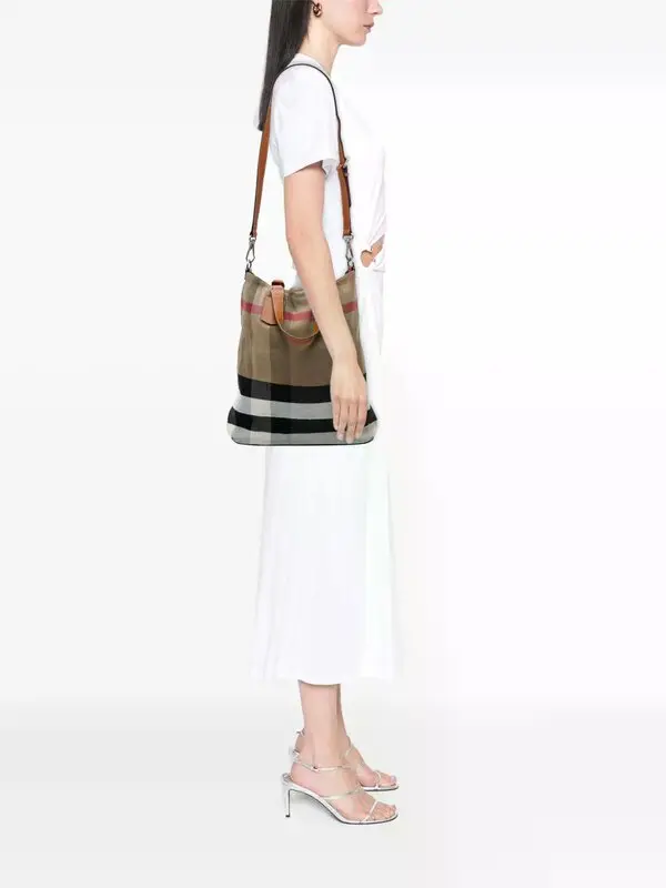 Burberry 2000-2012 Medium Mega Check Canvas Tottenham Brit Satchel