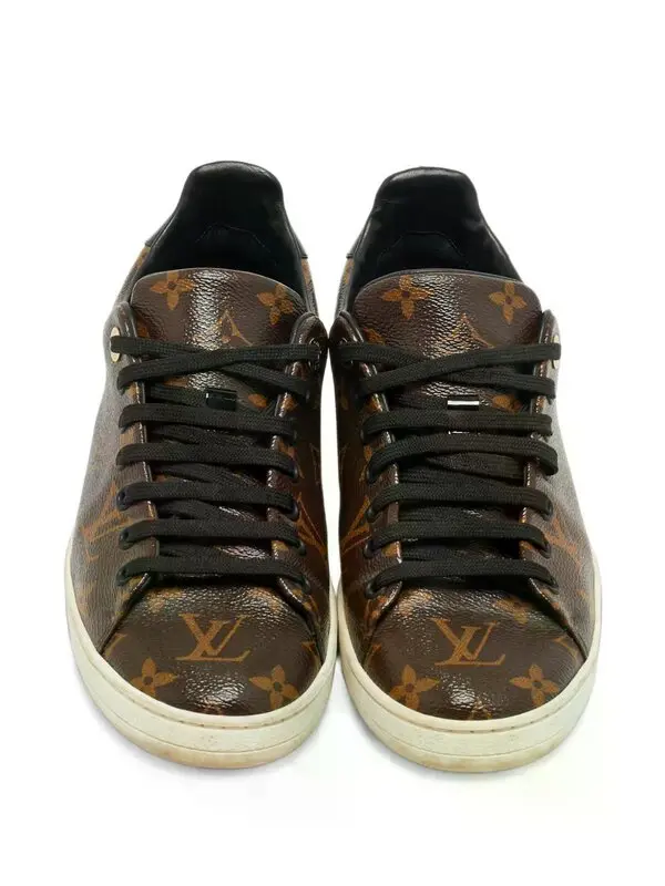 LOUIS VUITTON Frontrow Monogram Sneakers