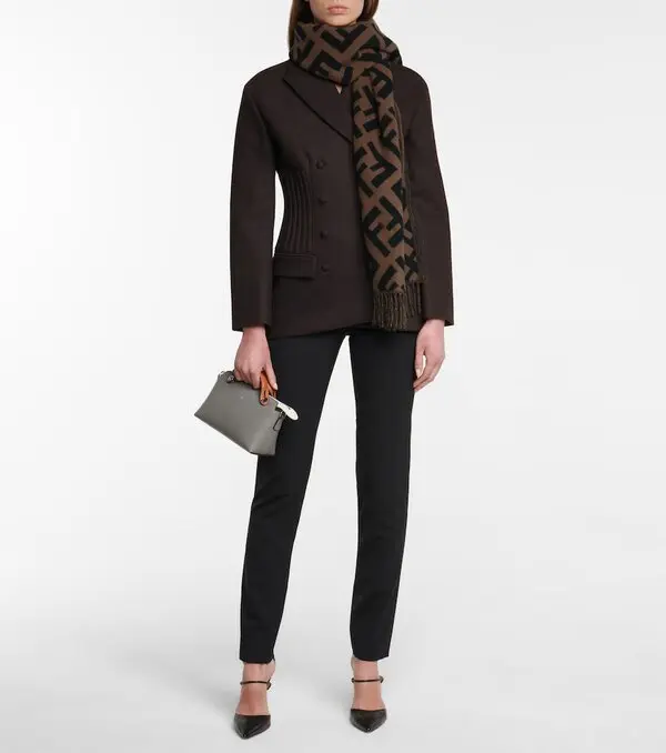 Fendi Ff Intarsia Cashmere Scarf - Brown