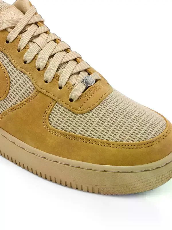 Nike Air Force 1 '07 Low Lv8 Sneakers