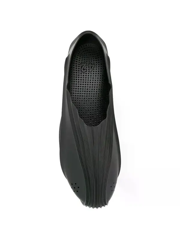 ALIVEFORM Pinna Low-top Sneakers