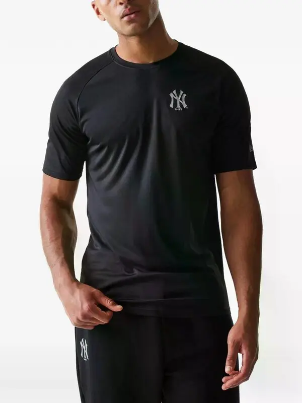 New Era New York Yankees Mlb Reflective T-shirt - Black