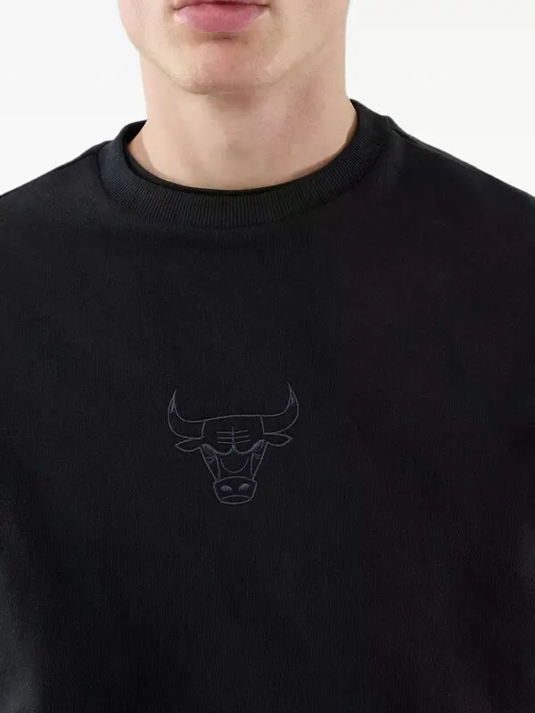 New Era Chicago Bulls Nba League Essential Sweatshirt