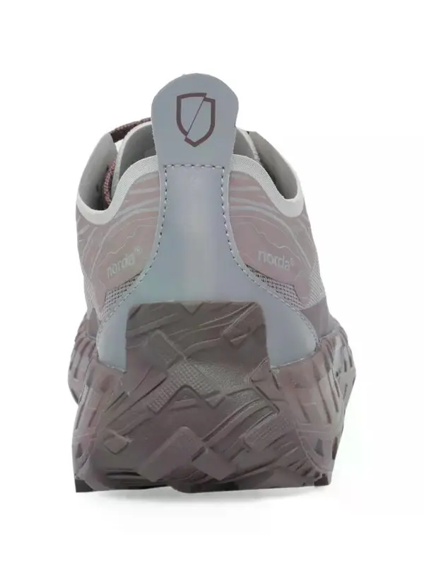 NORDA 001a Logo-print Low-top Sneakers
