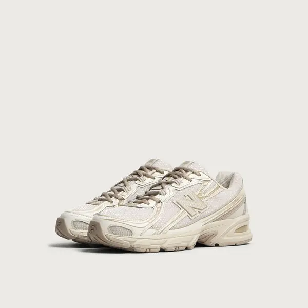 NEW BALANCE 740 Sneaker