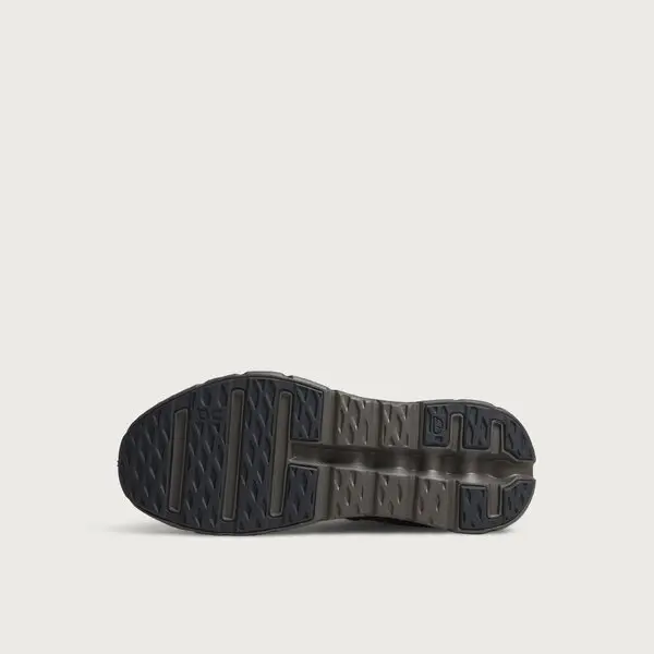 On Cloudtilt Arc Sneaker
