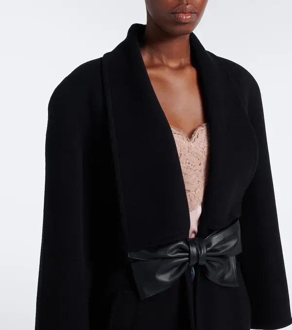 Valentino Garavani Bow-detail Wool And Cashmere Coat