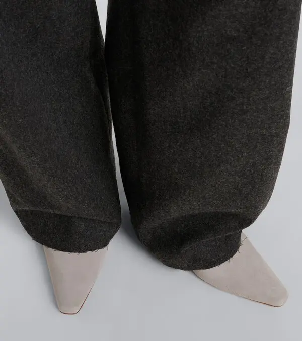 Manolo Blahnik Gostatu Suede Ankle Boots