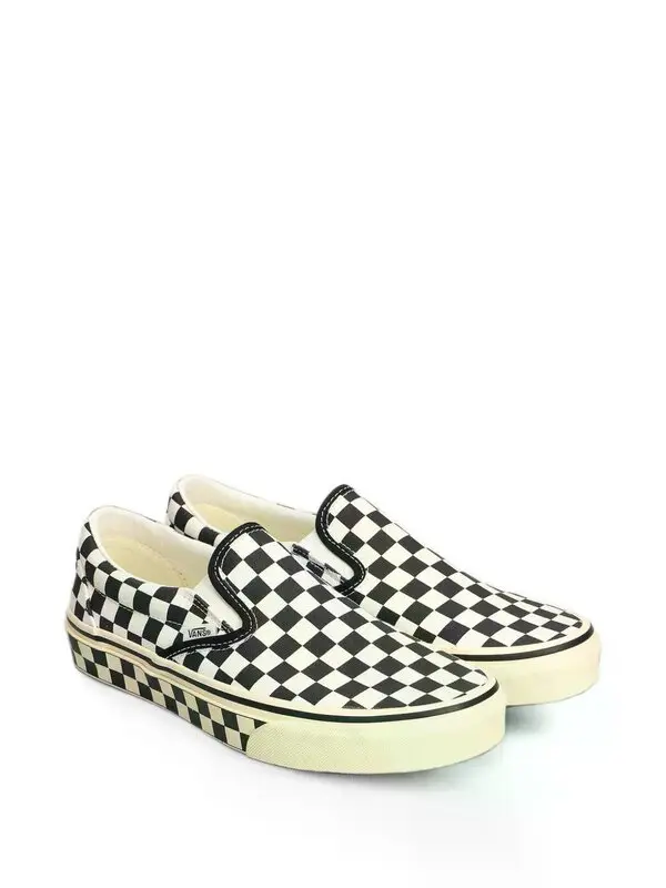 VANS Classic Checkerboard Slip-on Sneakers