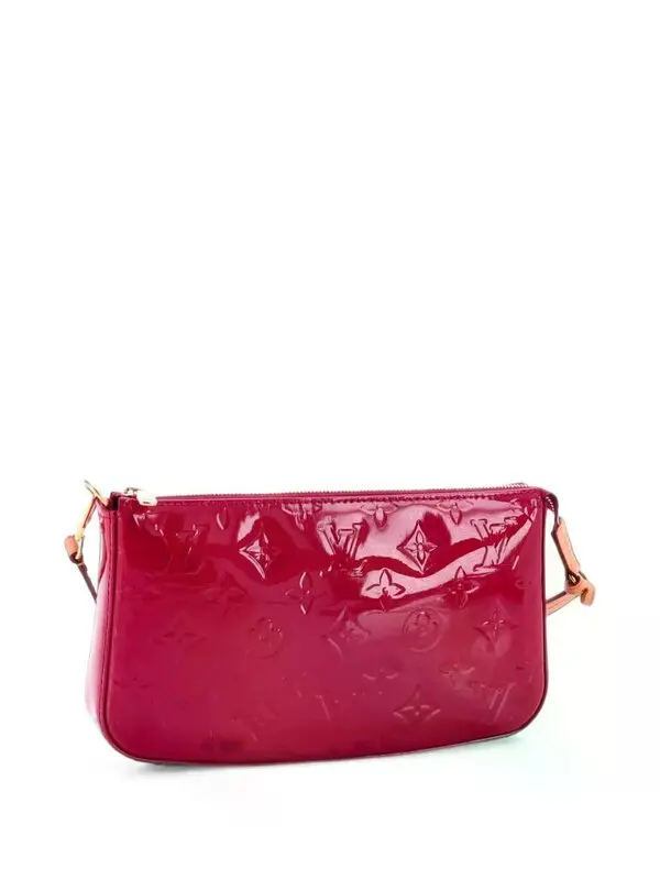 LOUIS VUITTON Pochette Accessoires Nm Monogram Vernis Shoulder Bag