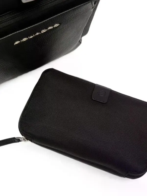 PIQUADRO Buckle-fastening Pebbled-leather Backpack