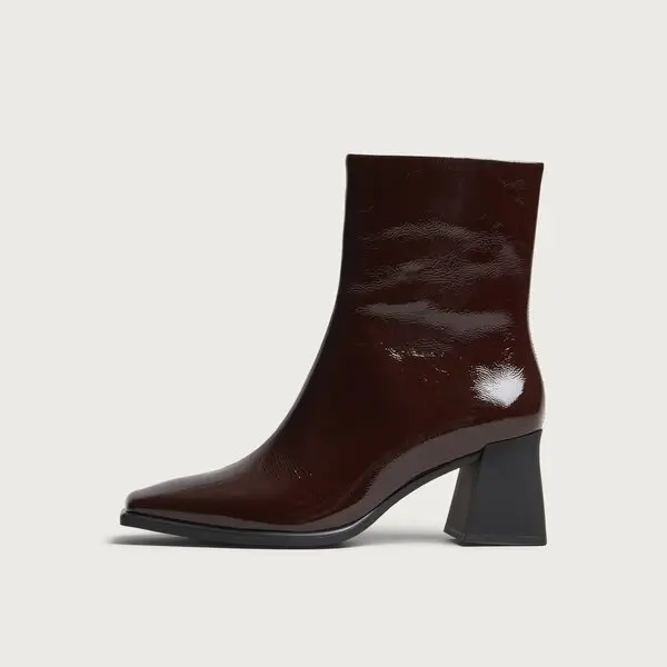 VAGABOND SHOEMAKERS Hedda Pantent Heel Boots