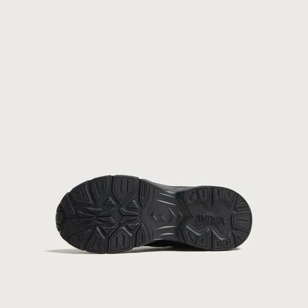 ANIMA Atomic Sneaker
