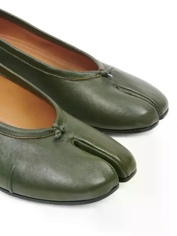 MAISON MARGIELA Tabi Ballerina H30 Pumps