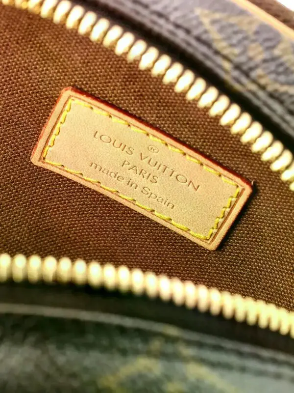 LOUIS VUITTON Pochette Gange Monogram Canvas Belt Bag