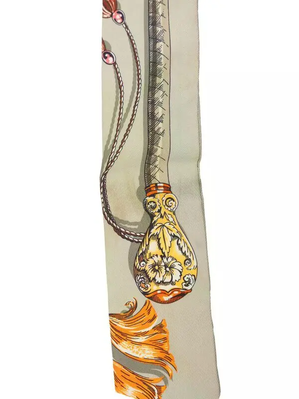 Hermès 2000-2026 Cavalcades Silk Twilly Scarf Scarves